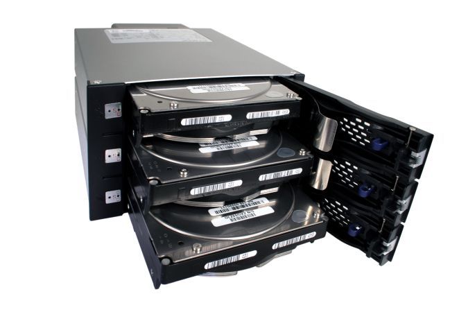 MB673SPF-B_Discontinued Items (USA)_REMOVABLE 3.5" HDD ENCLOSURES_ICY ...